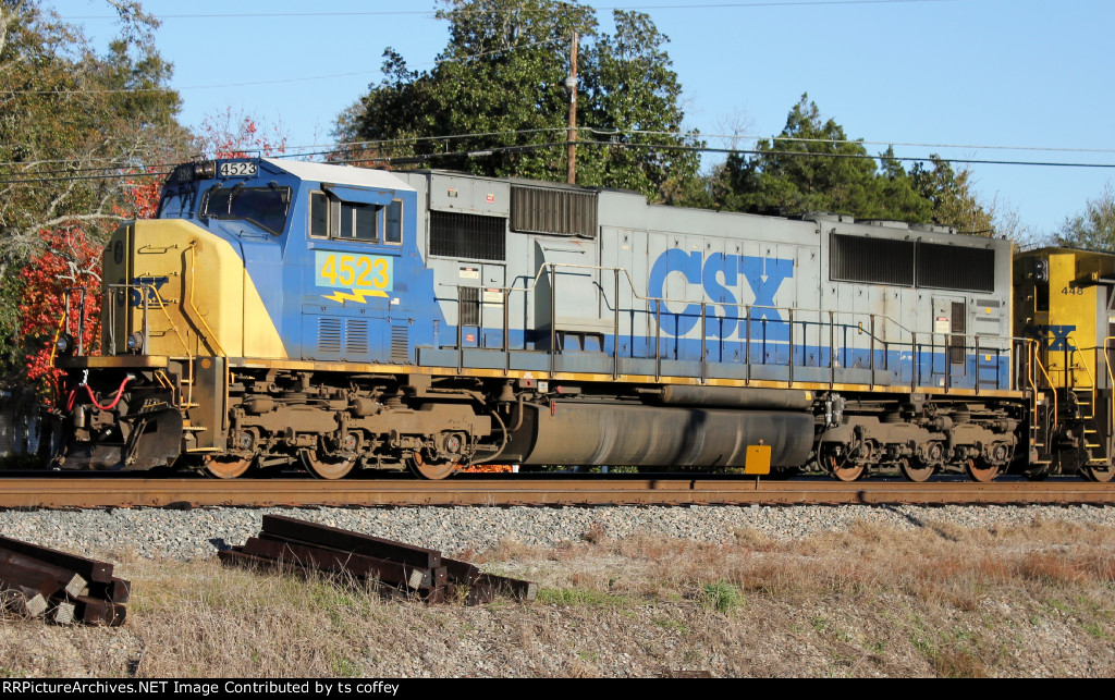 CSX 4523